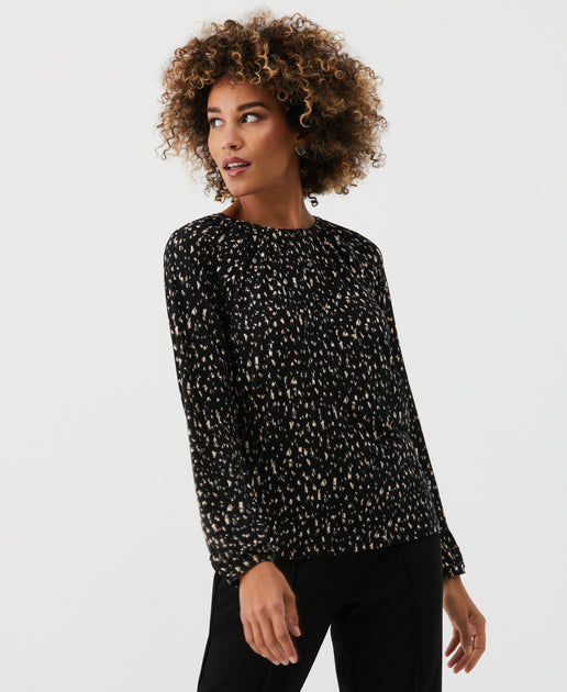 Women's Tops and Blouses | Rafaella®